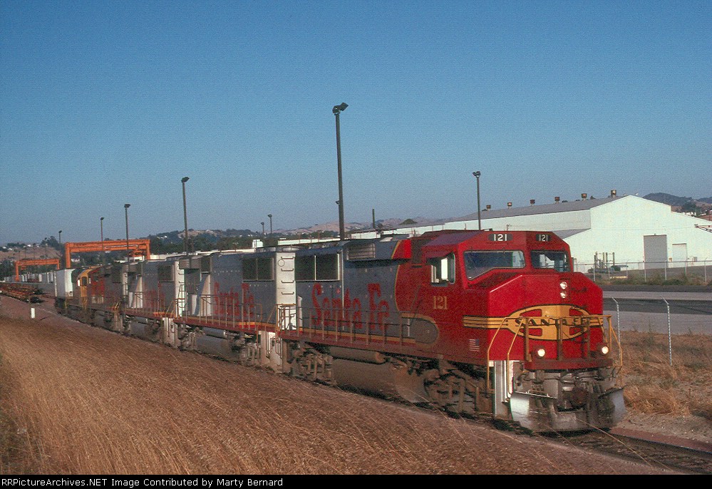 AT&SF 121 in 1991